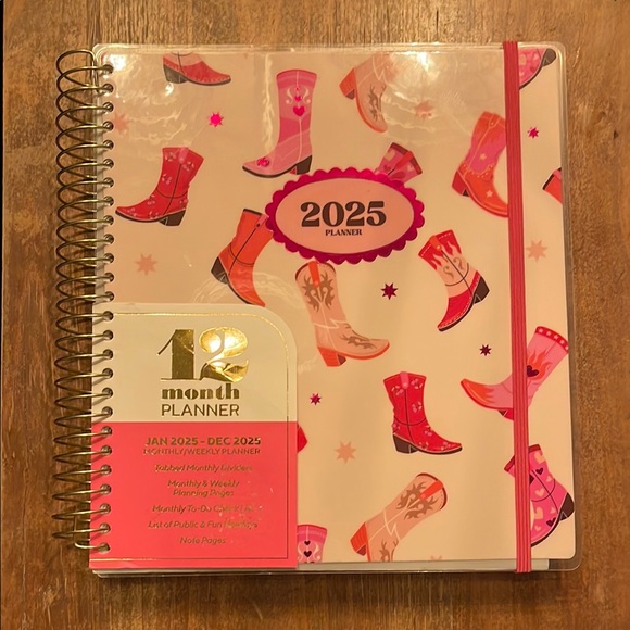 The Creative Expert | Office | 225 Planner With Pink Cowboy Boots ...